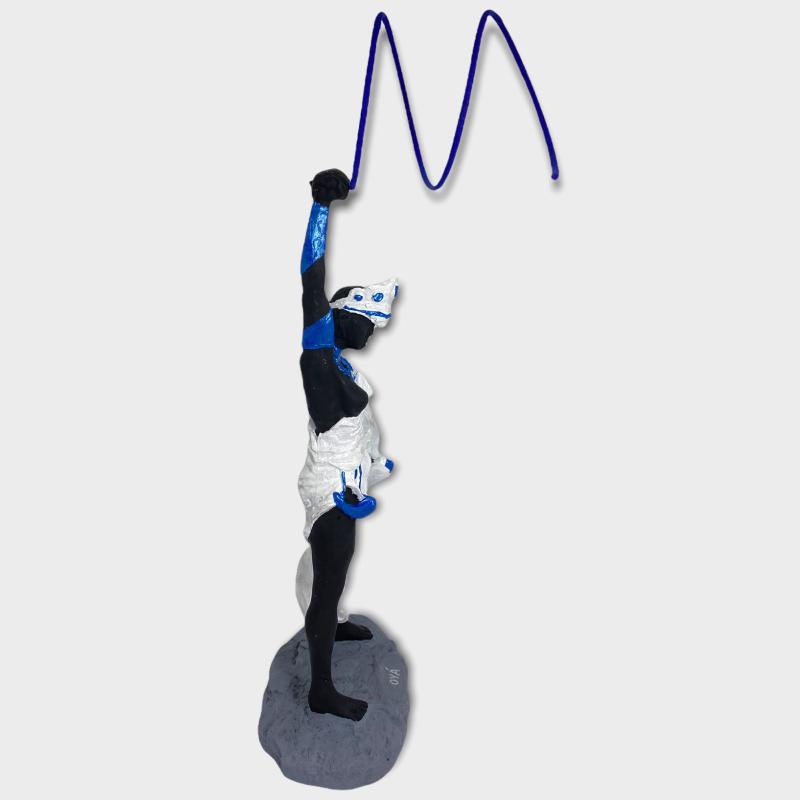 Escultura de orixá Oyá tempo logunan 31 cm em resina - Lua Mística ...