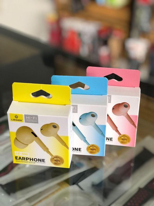 Fone de ouvido colorido - Lehmox - Fone de Ouvido com Fio - Magazine Luiza