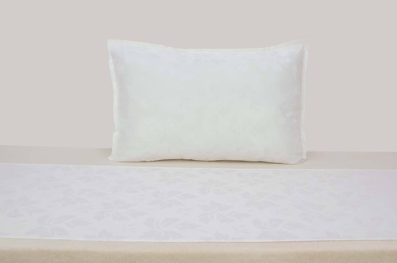 Jogo Cama Solteiro Peseira e Fronha Tecido Jacquard Branco - Confecções ...