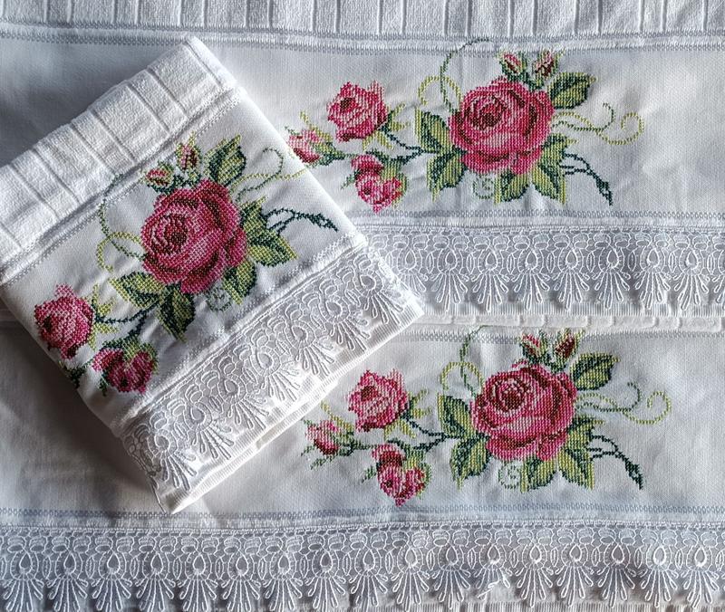 Jogo de Toalhas Bordadas 3 peças - Toalhas dohler Artesanalle - Jogo de ...