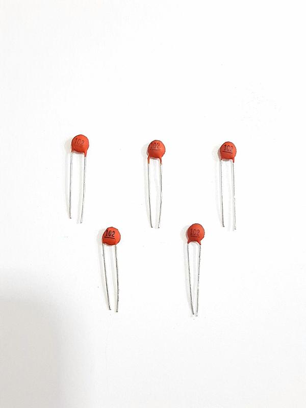 Kit 05 Capacitor Cerâmico 1nf / 1000pf 50v - Capacitor - Magazine Luiza