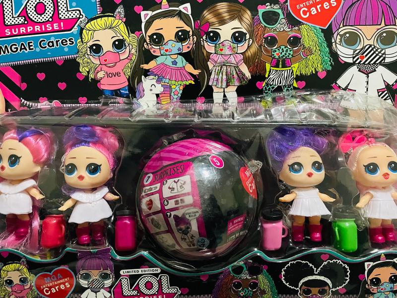 Kit Lol com 1 bola e 4 bonequinhas com cabelo - Loll - Bonecas ...