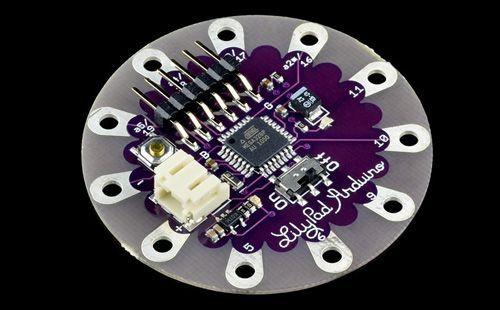 Lilypad Arduino Simple Board - SparkFun - Arduino - Magazine Luiza