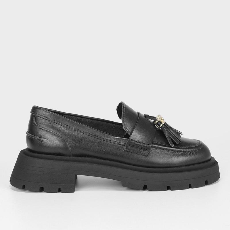 Loafer Couro Santa Lolla Barbicacho Tratorado Feminino - Loafer ...