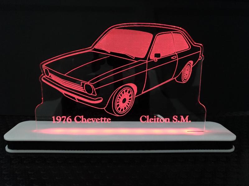 Luminária Decorativa com LED Chevette Tubarão - Hobbies do Ofício ...