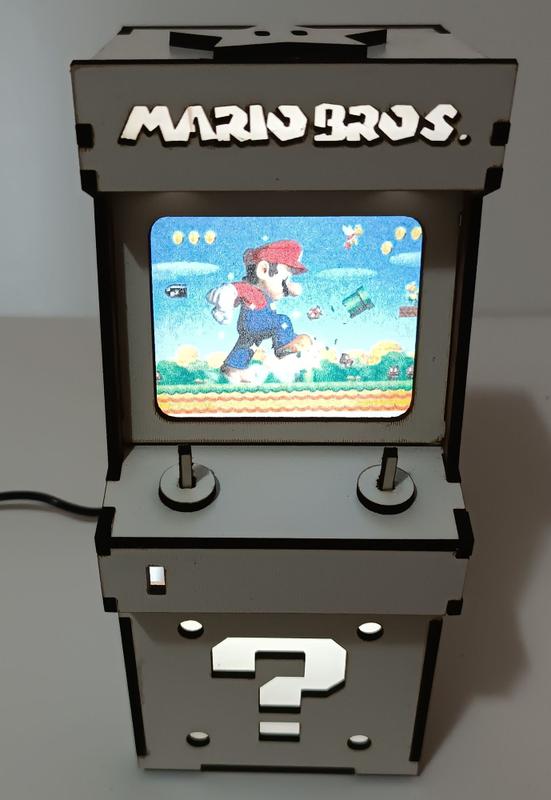 Luminária temática Super Mário Brós formato fliperama com fonte e ...