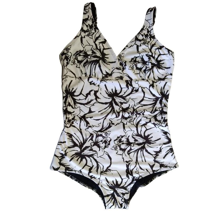 Maiô Classic Liso Zero Barriga Dilady - Banho De Mar - Maiô Feminino ...