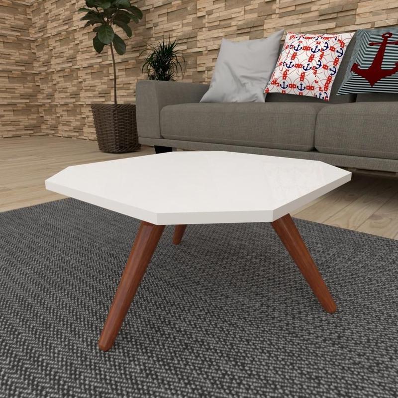 Mesa de Centro octagonal em mdf branco com 3 pés inclinados em madeira ...