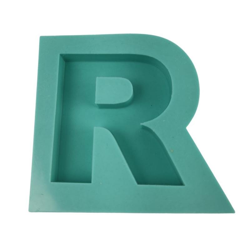 Molde Letra R - 8mm - Haffik - Miçangas - Magazine Luiza