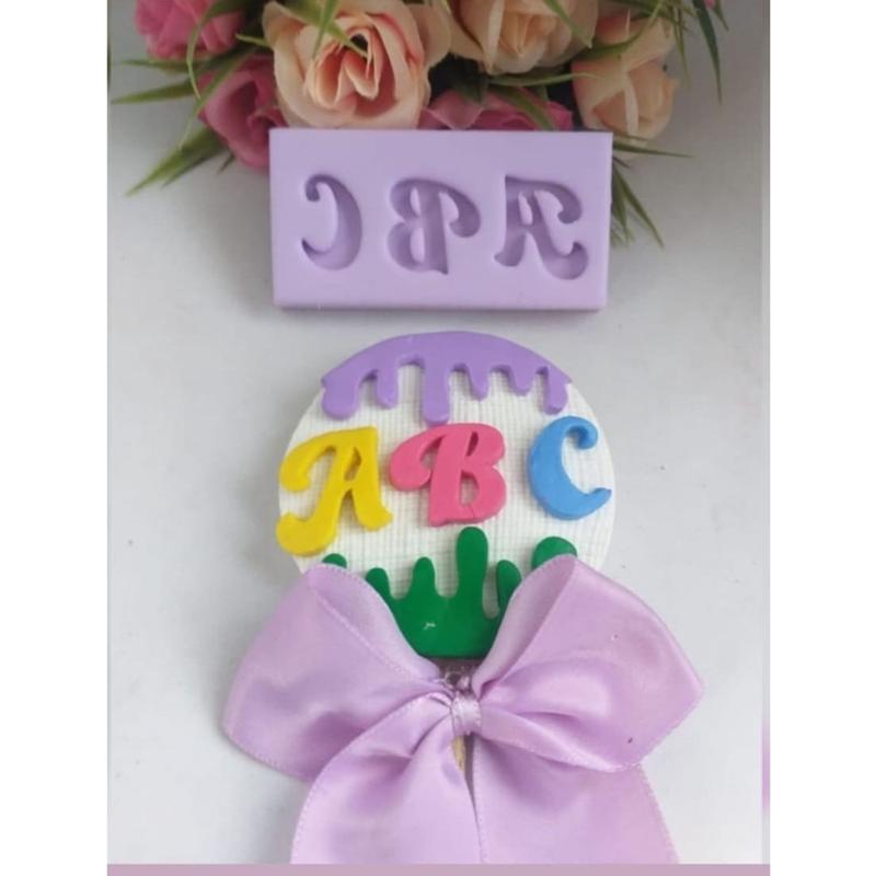 Molde silicone letra abc 2cm 1408fm - Chefs da Casa - Molde e Marcador ...