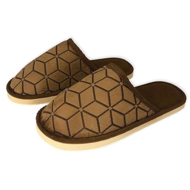 Pantufa Antiderrapante Simples Tradicional: Conforto e Segurança para o ...