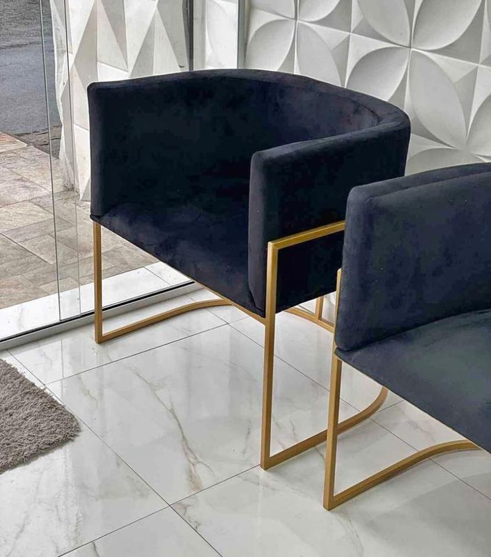 Poltrona Betina - Base Quadrada Dourada -Várias Cores - SM - Poltronas - Magazine Luiza