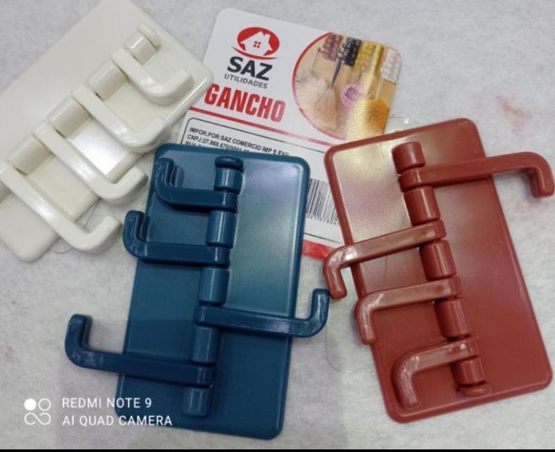 Porta chave /Gancho Adesivo Giratório com 4 Ganchos para parede ...