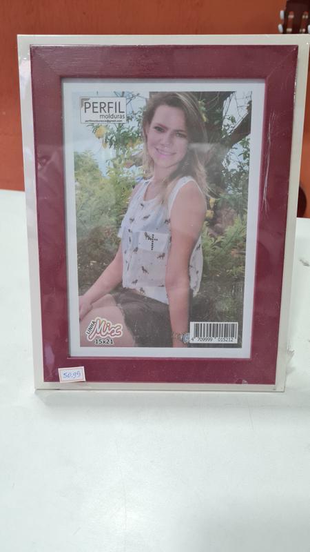 Porta retrátil madeira 15x21 linha mix - Perfi molduras - No Magalu ...