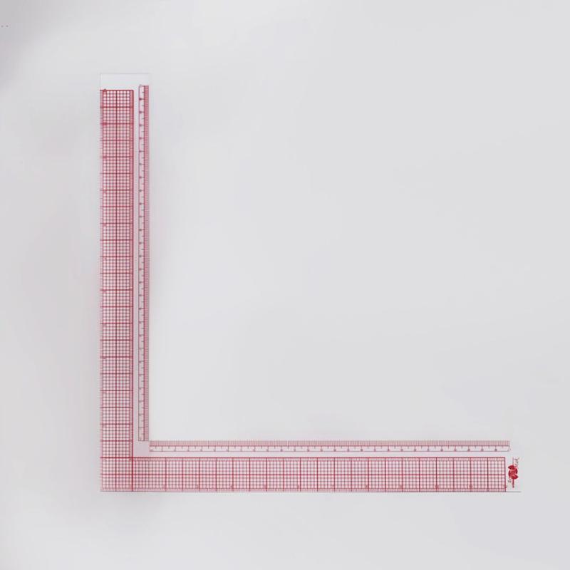 Régua Plástico 27x27cm L Quadrado Costura Art Mak - clamak - Régua para Patchwork - Magazine Luiza