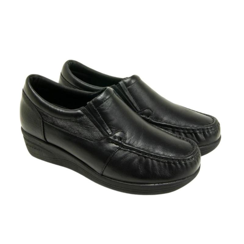 Sapato Mocassim Couro Com Elastico Amanda Flex 1413 - Mocassim Feminino ...