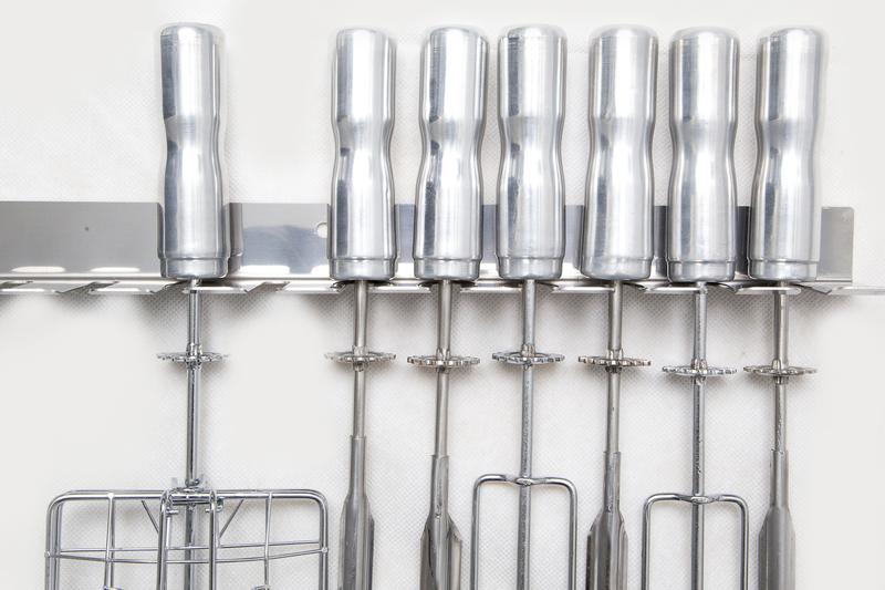 Suporte Para Espetos Inox 49cm Parede Churrasqueira - Artinox - Espeto ...