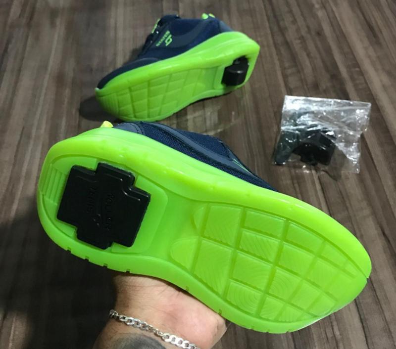 Tenis Infantil Feminino De Rodinhas Com Led Brilha No Escuro ...