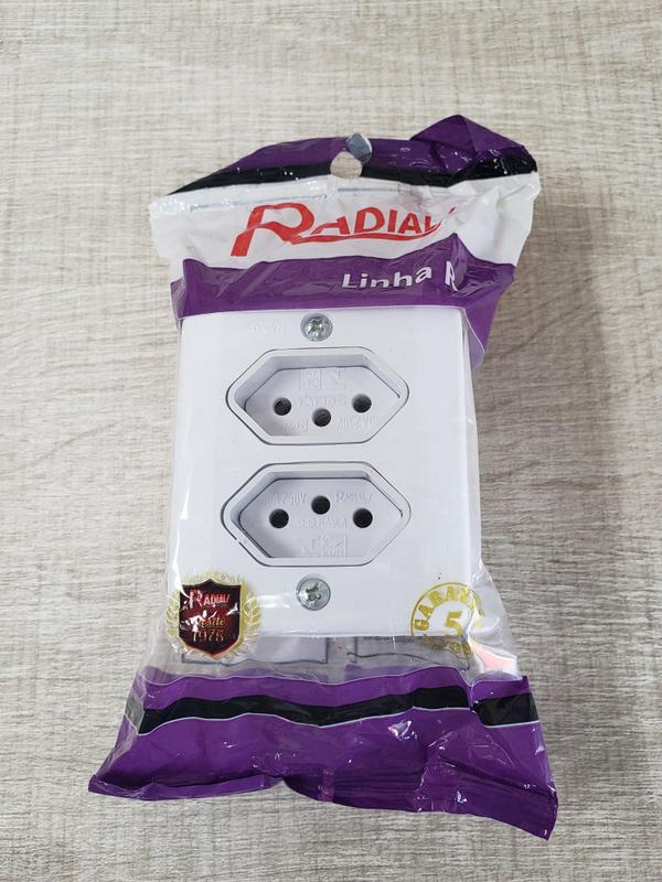 Tomada externa dupla - Radial - Tomadas - Magazine Luiza