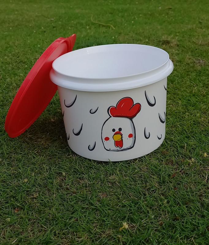 Tupper caixa fazendinha galinha 1,1 L - Tupperware - Pote - Magazine Luiza